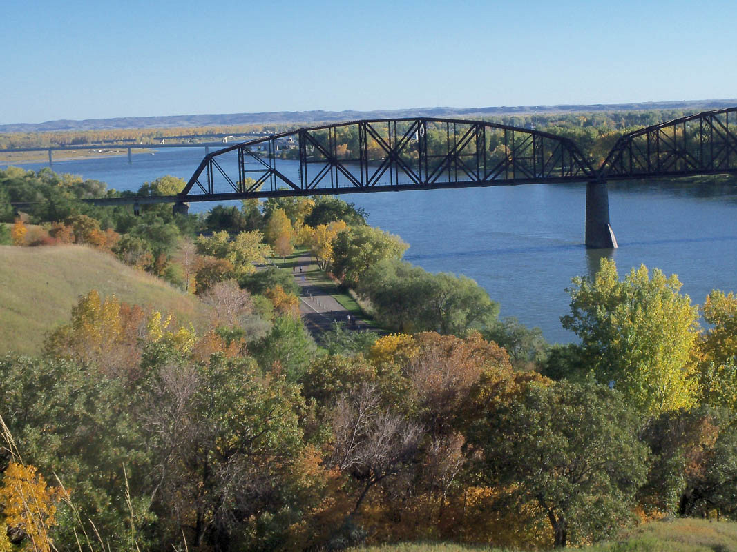 Best Places to View Fall Foliage in North Dakota