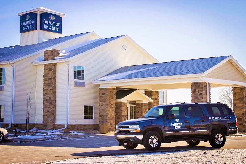 Cobblestone Inn and Suites of Linton | Official North Dakota Travel ...