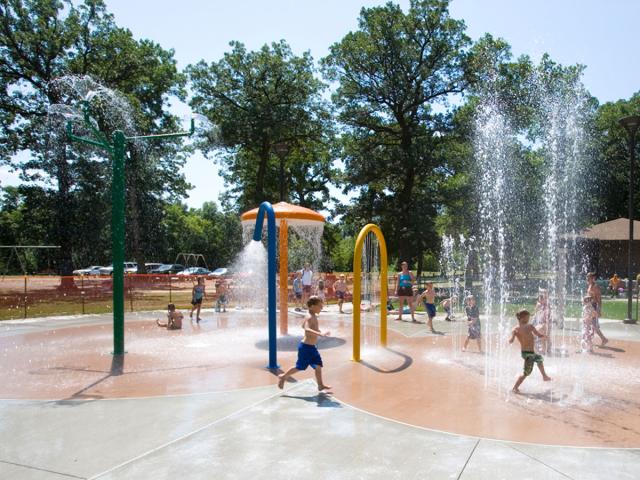 Oak Park Splash Pad Official North Dakota Travel And Tourism Guide